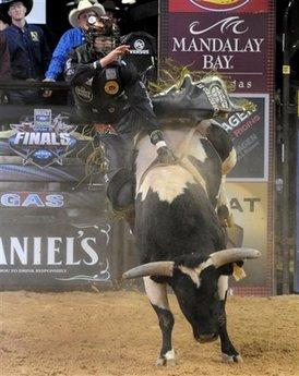 Lostroh world´s best bull rider CCTV-International