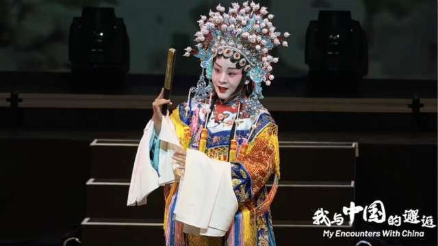 Beijing Opera's performer well known across the Toronto community_英语频道 ...