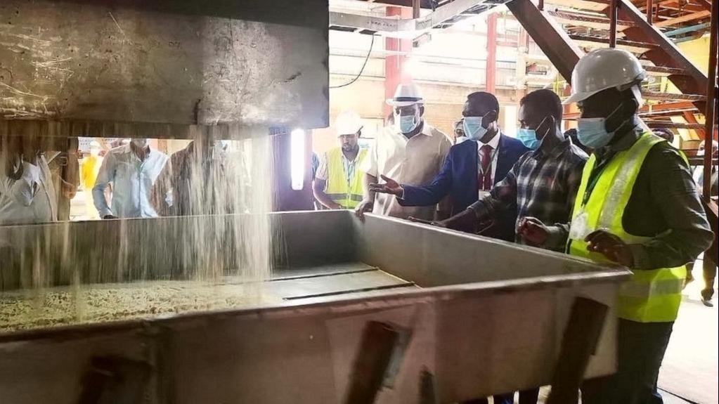 Ethiopian PM inaugurates Chinese-built sugar factory_英语频道_央视网(cctv.com)