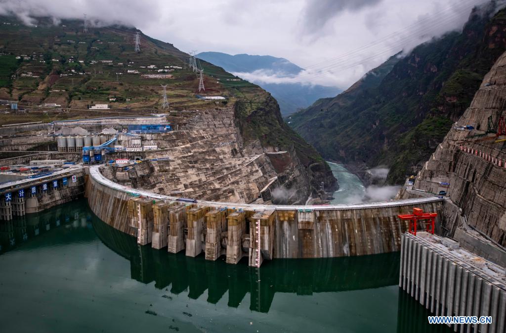 Baihetan hydropower station begins operation_英语频道_央视网(cctv.com)