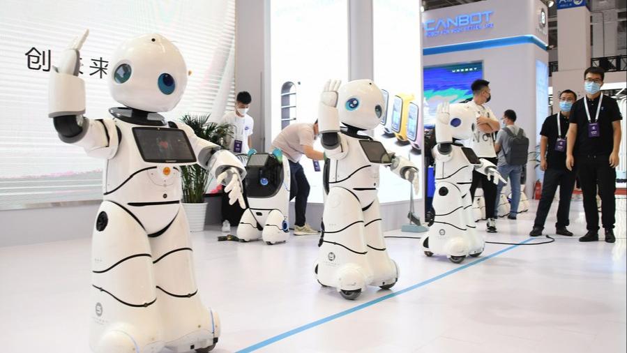 China to see breakthroughs in robotics by 2025_英语频道_央视网(cctv.com)