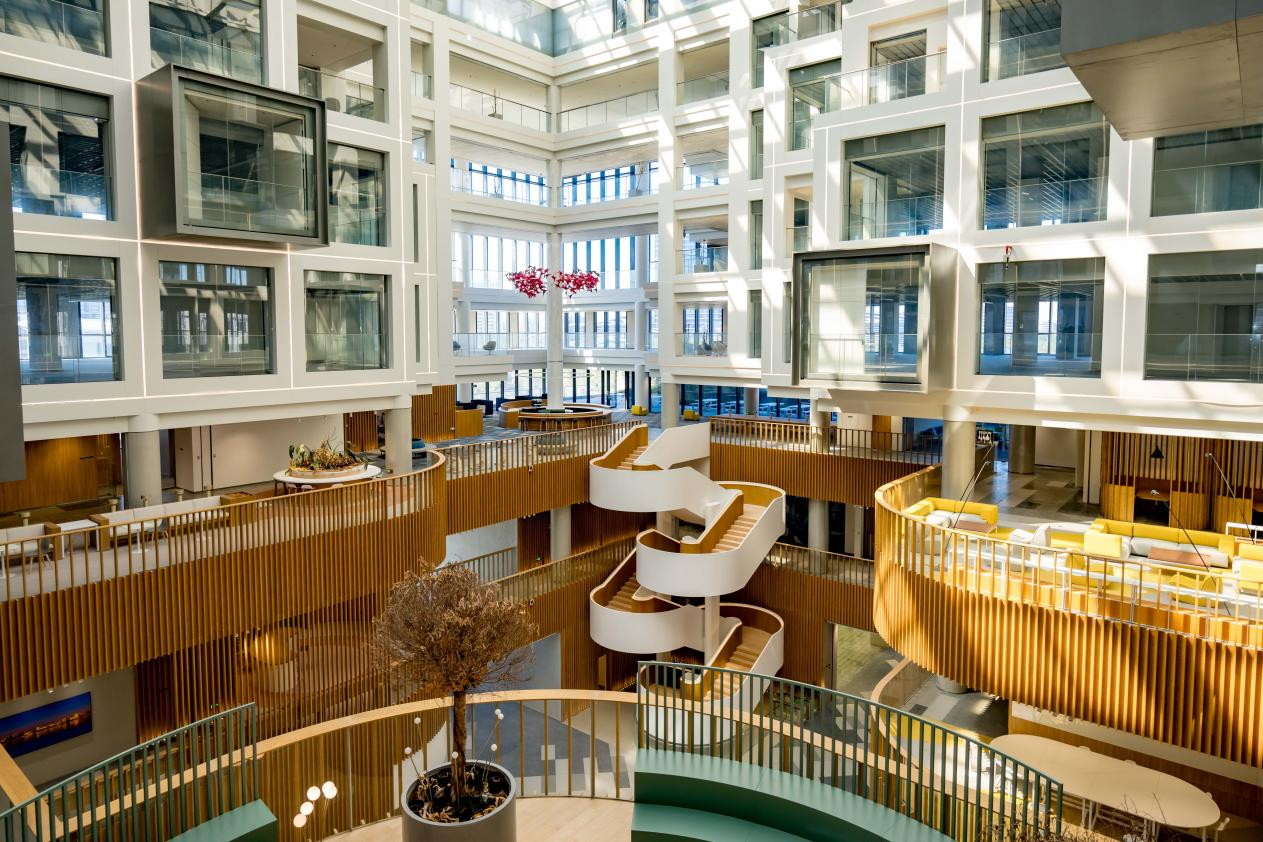 A New Chapter by Dishui Lake: Lingang Sci-Tech Innovation Hub Shapes ...